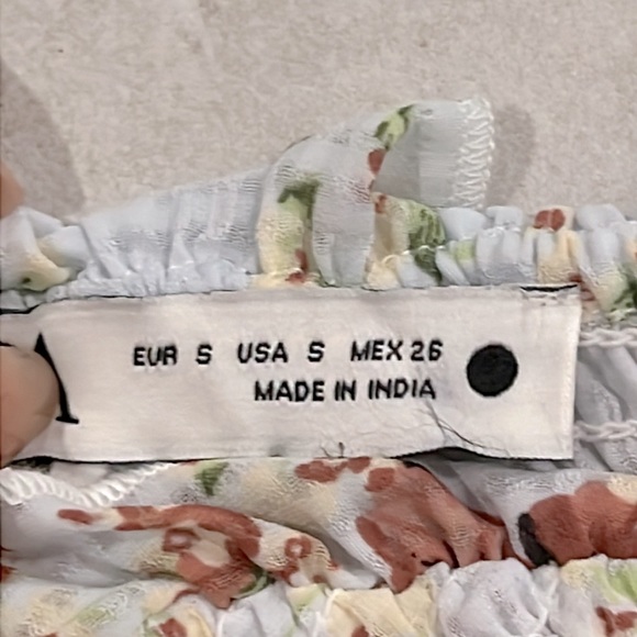 Zara | Dresses | Zara Floral Bodycon Ruffle Dress | Poshmark